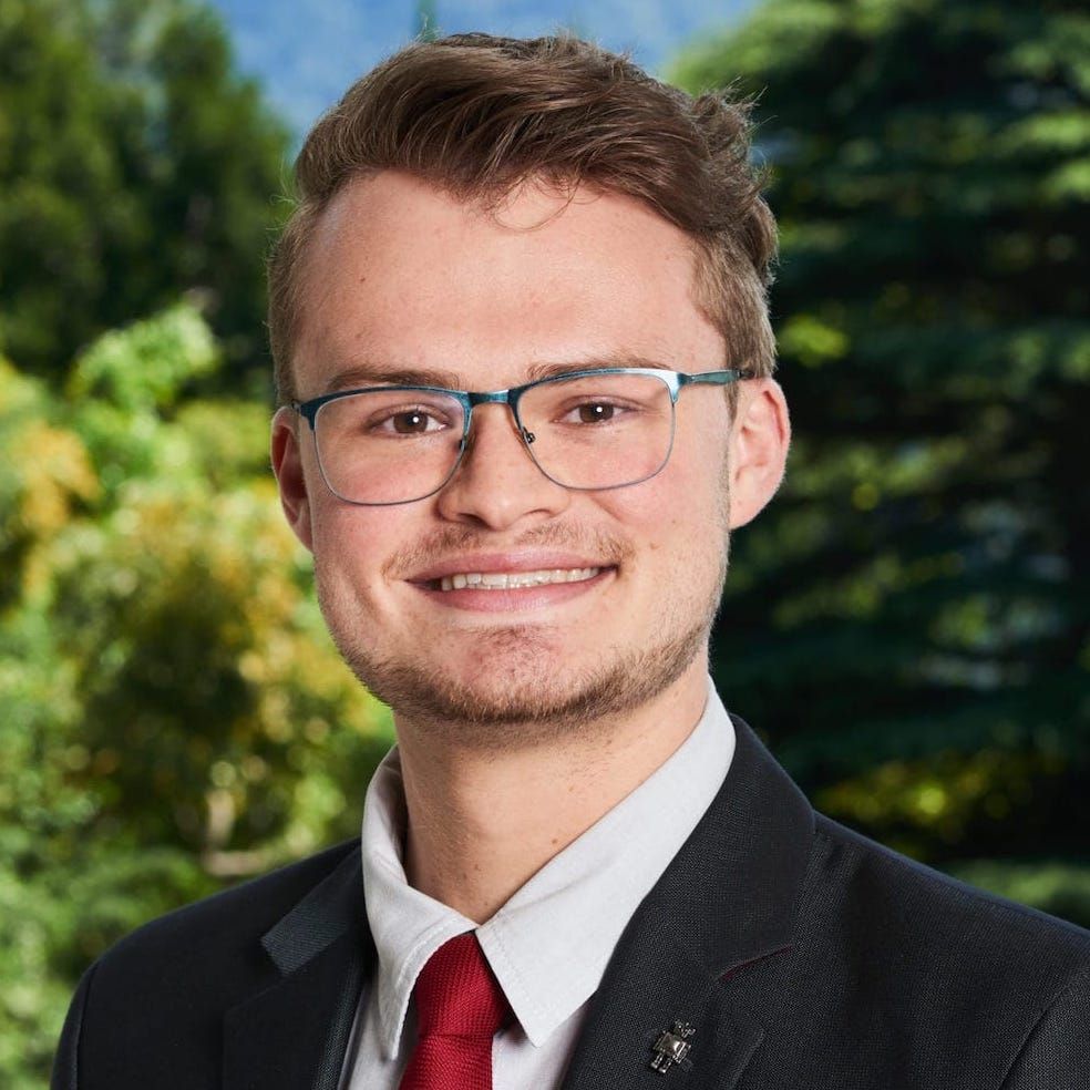 Christopher South's Instagram, Twitter & Facebook on IDCrawl